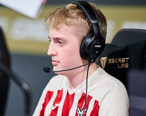 Fredoxie - Player Profile